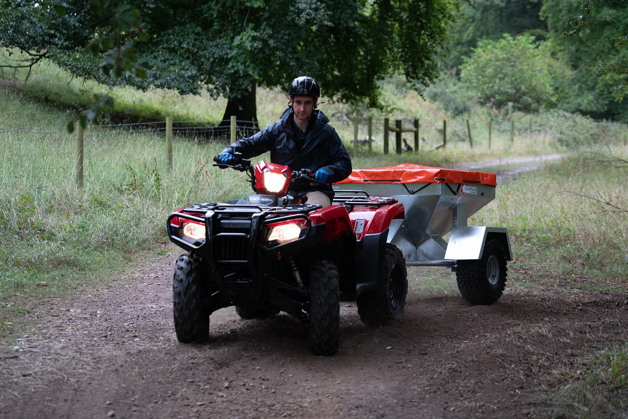 Trailed Stock Feeder TF350 - Chapman Machinery